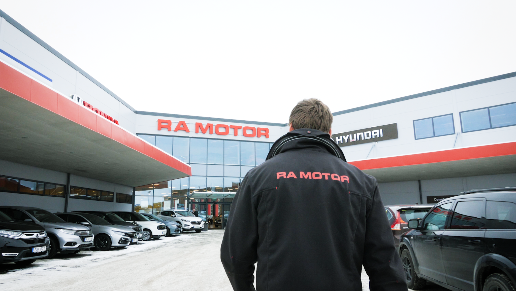 RA Motor – vem tar hand om din kund på din hemsida? Livechatt för ...